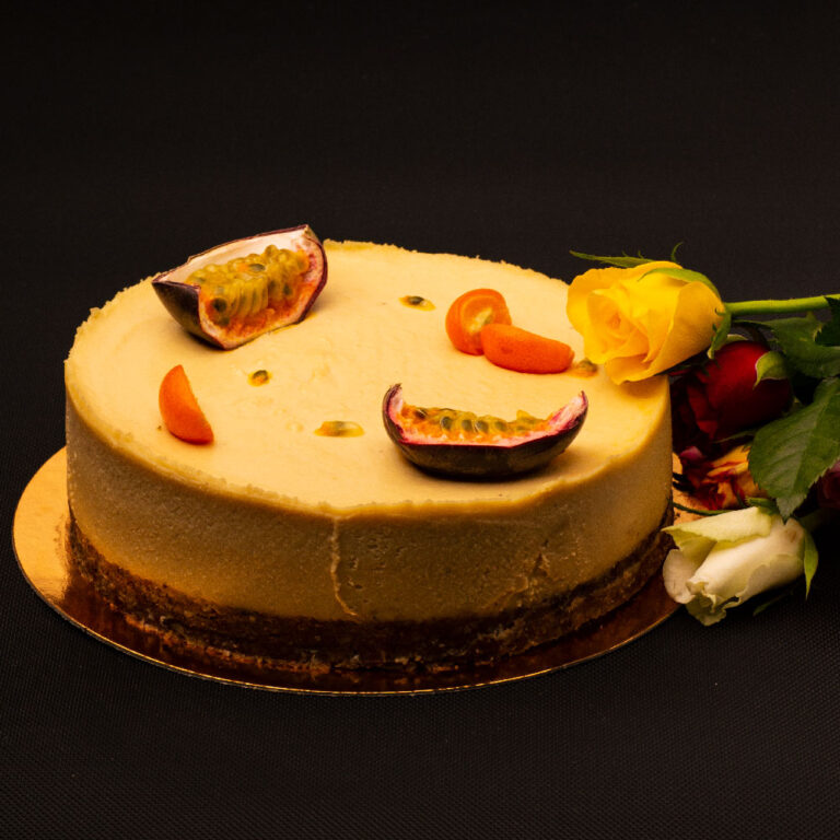 Tort cu Fructe de Padure si Ciocolata - Suceava, Obcini